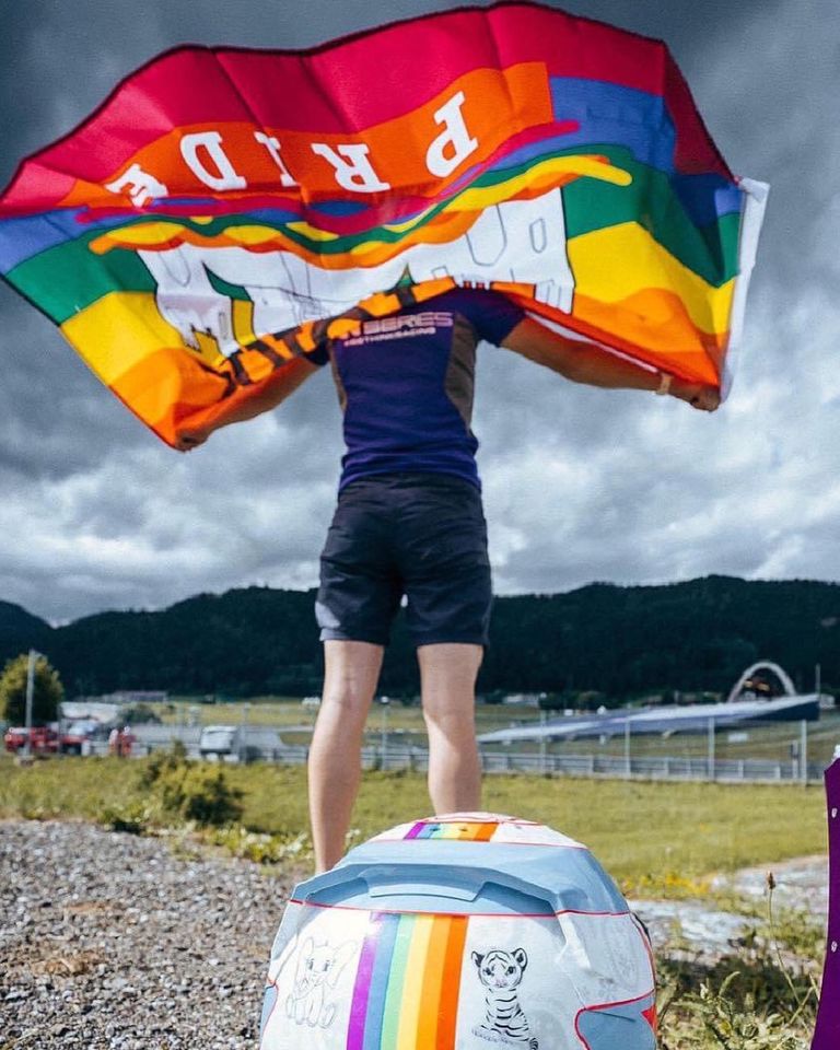 Sarah Moore – racing driver